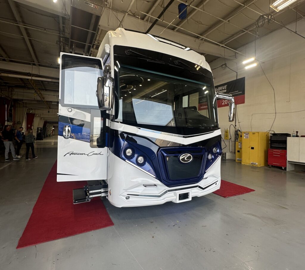 The Ultimate Red-Carpet Experience: VIP Delivery from American Coach ...